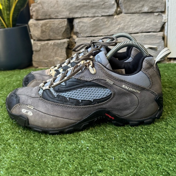 Salomon | Shoes | Salomon Contagrip Sole Hiking Womens Leather Shoes ...